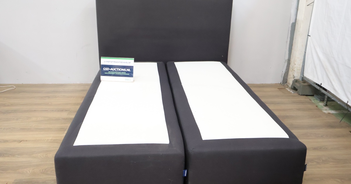 Zwarte 2-Persoons Boxspring met Hoofdeind van Karlsson - gsd-auctions․nl