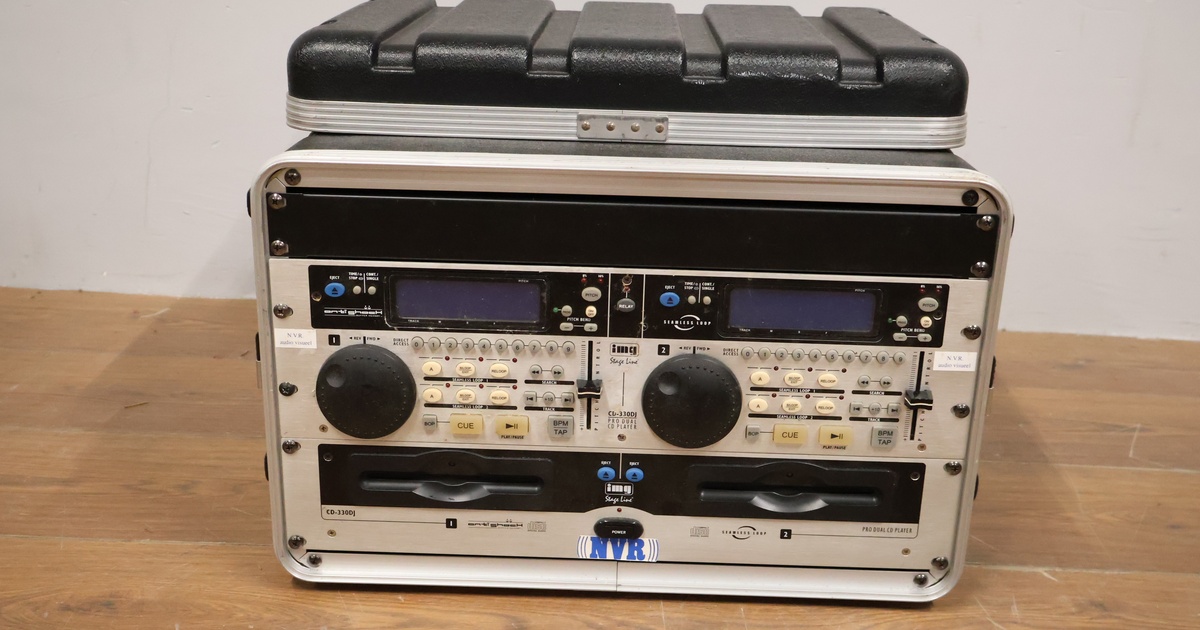 CD-330DJ Dubbele CD-Speler met 19 Inch Case - gsd-auctions․nl
