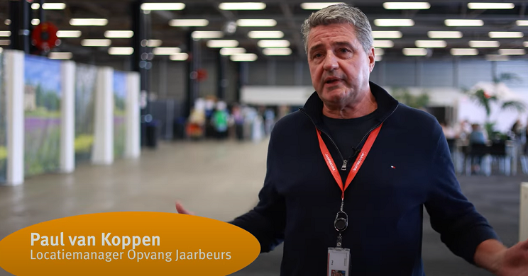 Video: de eerste opvang van Oekraïense vluchtelingen in de Jaarbeurs in Utrecht